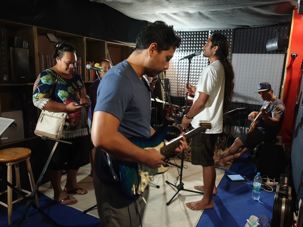 Une comédie musicale en hommage à Bobby Holcomb