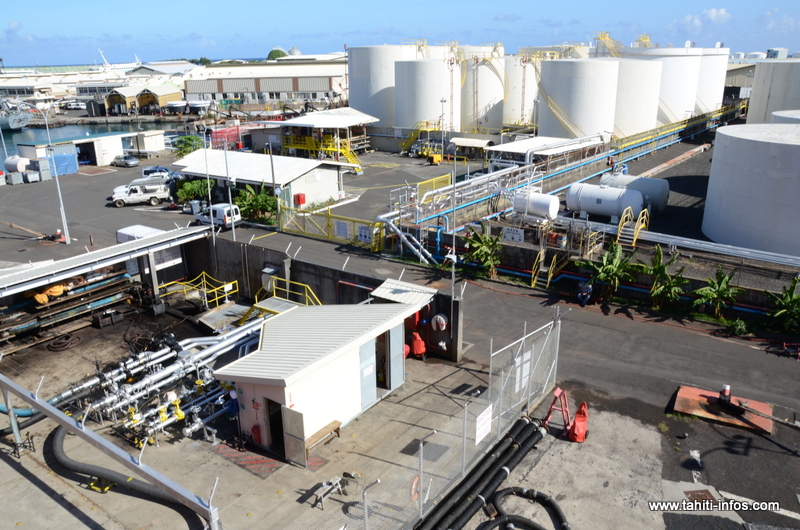 Hydrocarbures : le Pays rend exécutoire le déplacement des dépôts de ...