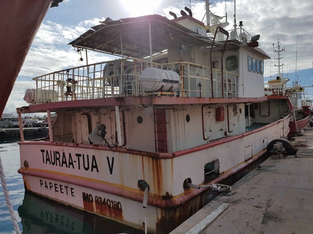 Les bateaux de Tahiti Nui Rava'ai aux enchères